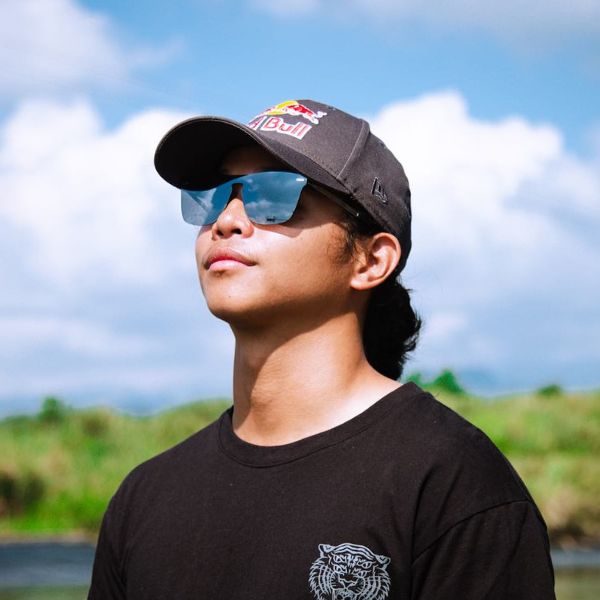 Raph Trinidad – HILX